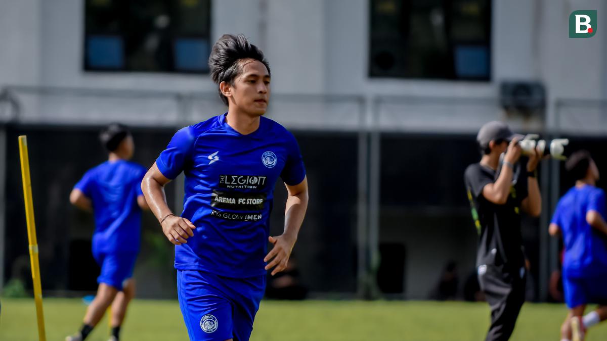 BRI Liga 1: Hanis Saghara Rasakan Atmosfer Berbeda di Arema, Latihan ...