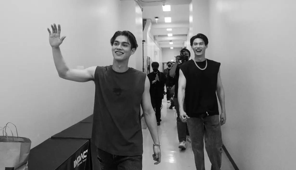 Ulang Tahun ke-25, Ini Potret Bright Vachirawit di Konsernya Bareng Win Metawin - Foto Liputan6.com