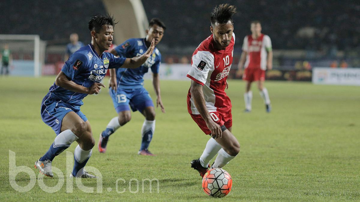Raphael Maitimo Bakal Hengkang dari PSM?