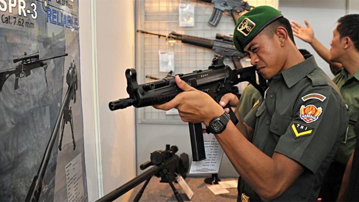 Senjata Serbu SS2-V5 Terbaru Dipamerkan