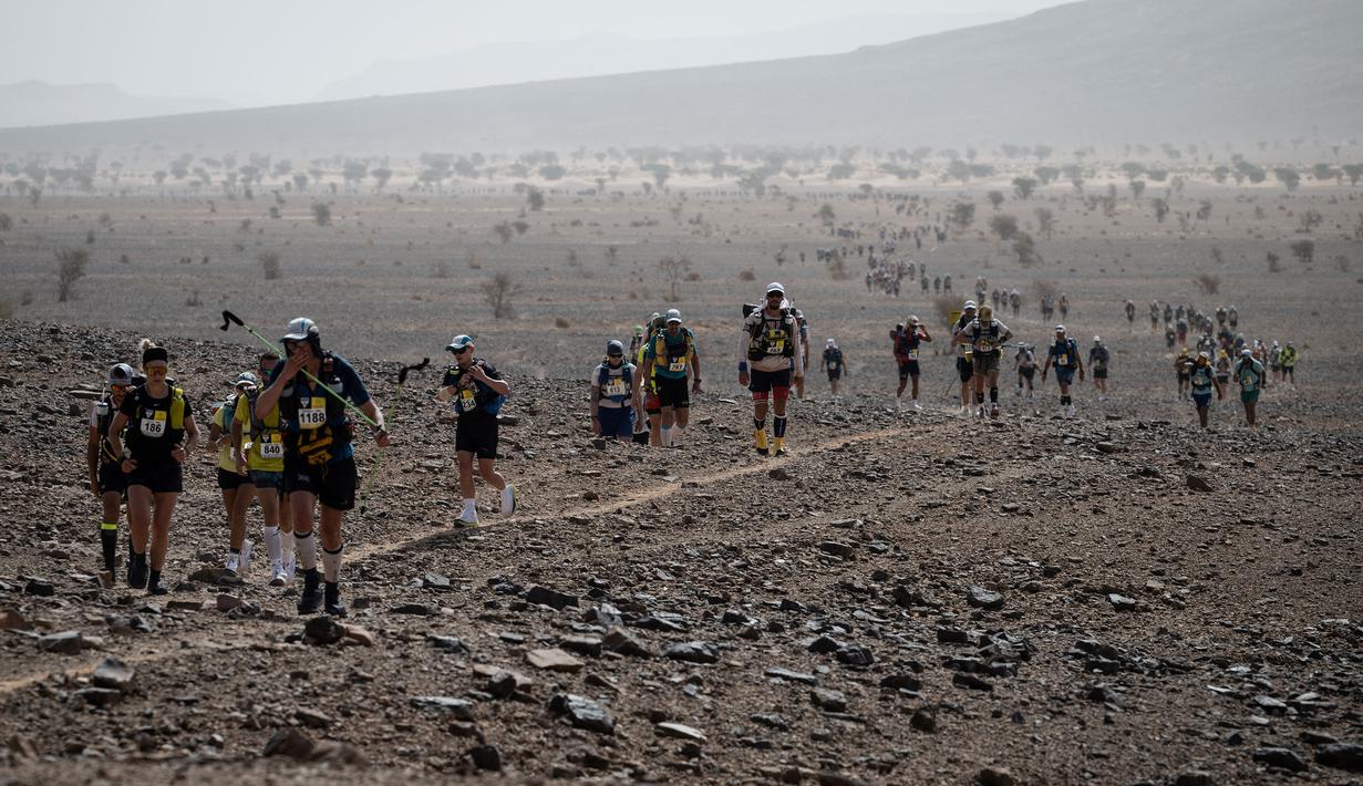 Foto: Berpacu di Ajang Maraton Ekstrem, Menyusuri Ratusan Kilometer ...