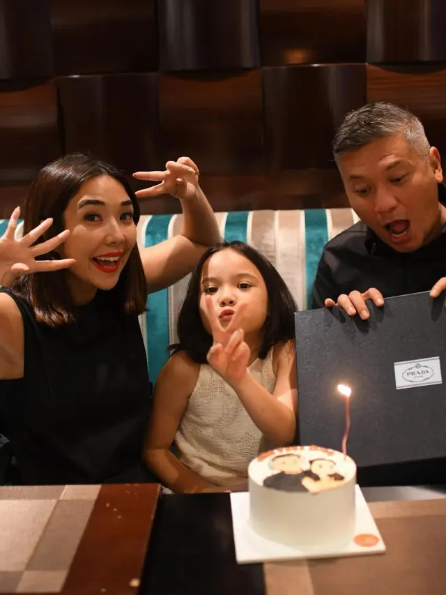 6 Potret Gading Marten Rayakan Ultah Bareng Gisel dan Gempi, Lagi-lagi Netizen Doakan Segera ...