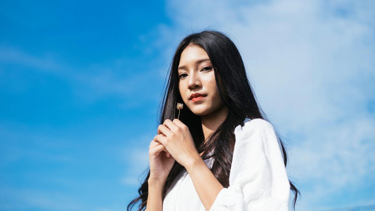 7 Tanda Sudah Saatnya Melepas Pergi Seseorang dari Hidupmu