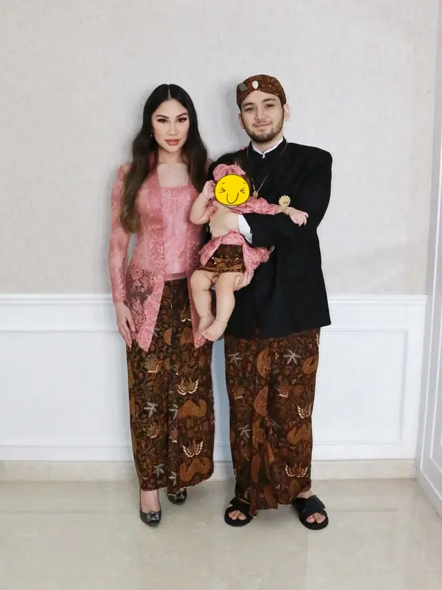 7 Potret Baby Shower Kezia Toemion Menantu Keluarga Cendana Hamil Kedua, Mewah - Hot Liputan6.com