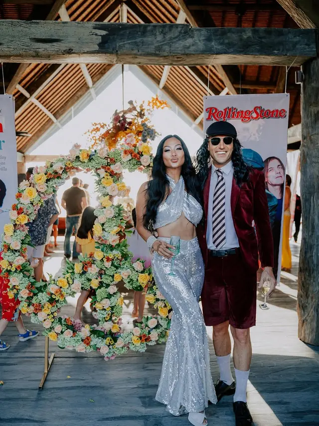 6 Potret Ultah Justin Werner Suami Indah Kalalo, Bergaya Rocker Klasik ...