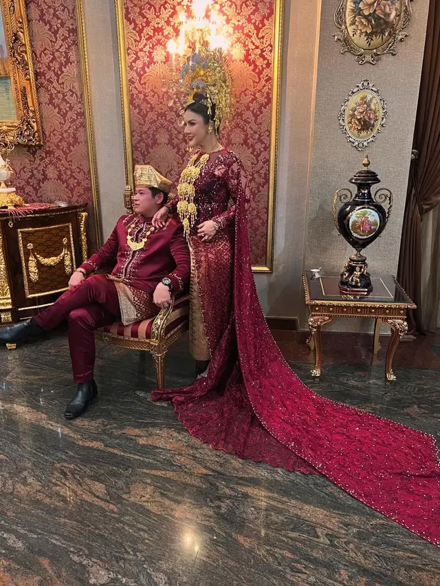 6 Potret Barbie Kumalasari dan Bagus Saputra Nikah, Resepsi Dadakan Undang Kerabat serta Teman ...