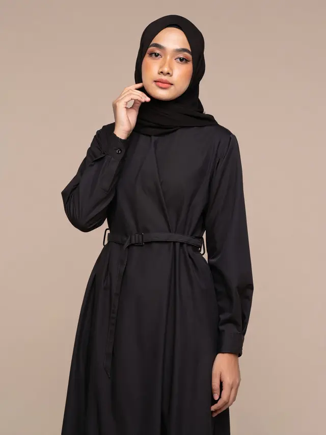 9 Model Dress Panjang Polos Elegan Muslim Modern, Bikin Tampil Anggun ...