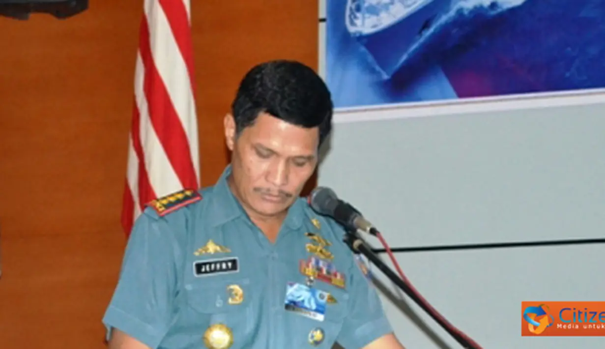 Koarmatim Gelar Latihan SAR Kapal Selam - Foto Liputan6.com