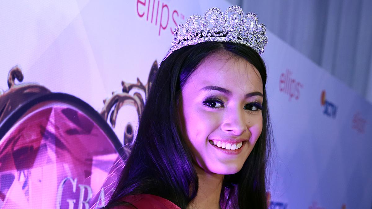 Selamat! Mawar dari Medan pemenang Miss Celebrity Indonesia 2015
