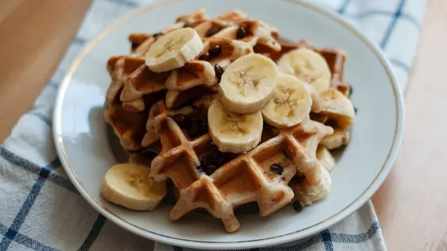 10 Cara Membuat Waffle yang Crispy, Lembut, dan Sederhana - Hot ...