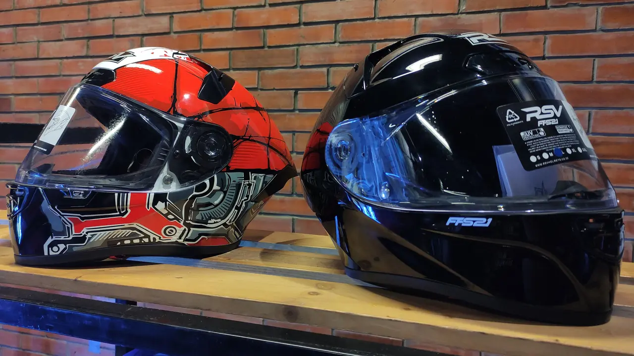 RSV Rilis Dua Helm Keren tapi Harga Terjangkau - Otomotif Liputan6.com