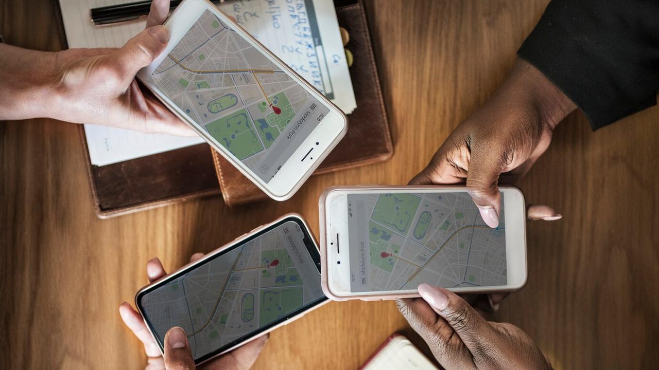 Cara Lacak Lokasi Orang Menggunakan WhatsApp dan Google Maps dengan Aman