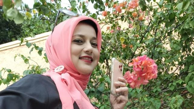 7 Potret Menawan Marissa Haque, Awet Muda di Usia Kepala Enam - Hot ...