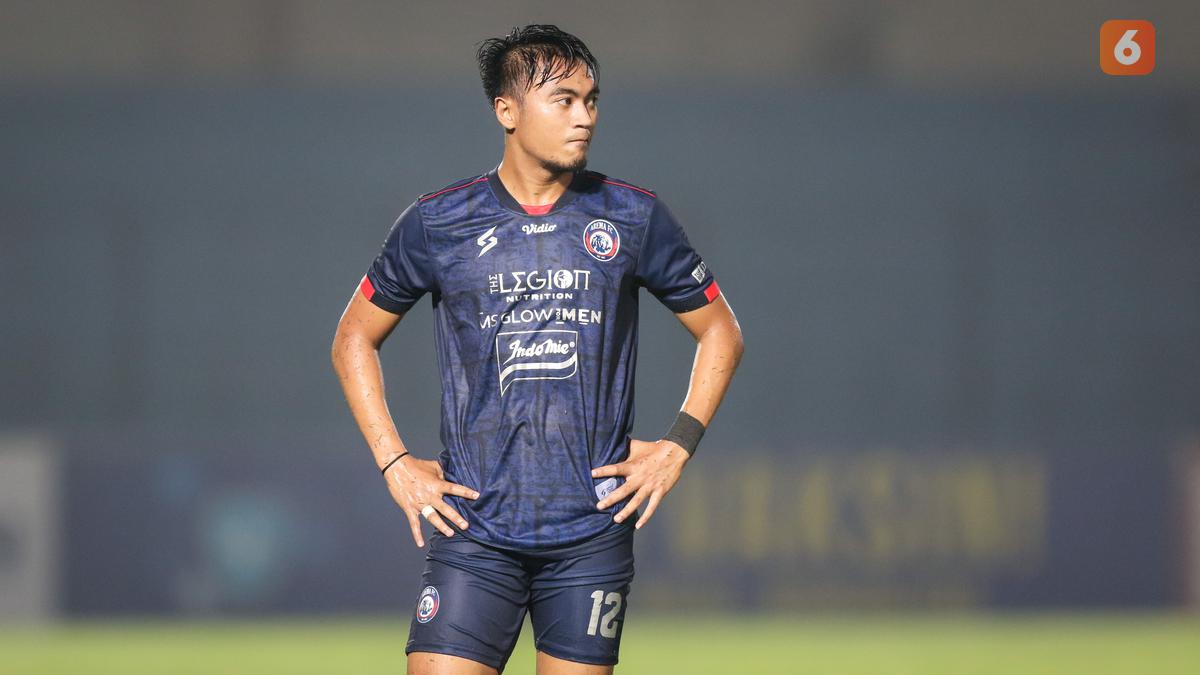 Hasil BRI Liga 1 2022/2023: Arema FC Terkam Dewa United - Bola Liputan6.com