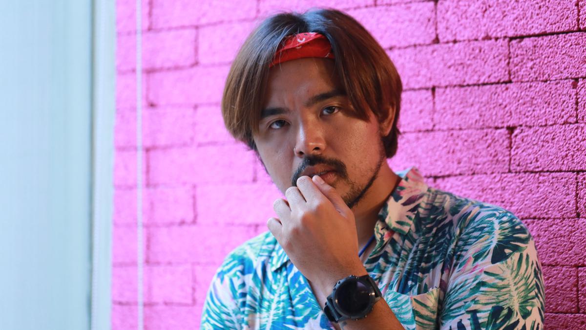 Menjalani profesi dengan penuh semangat ala Febrian, travel bloger yang ...