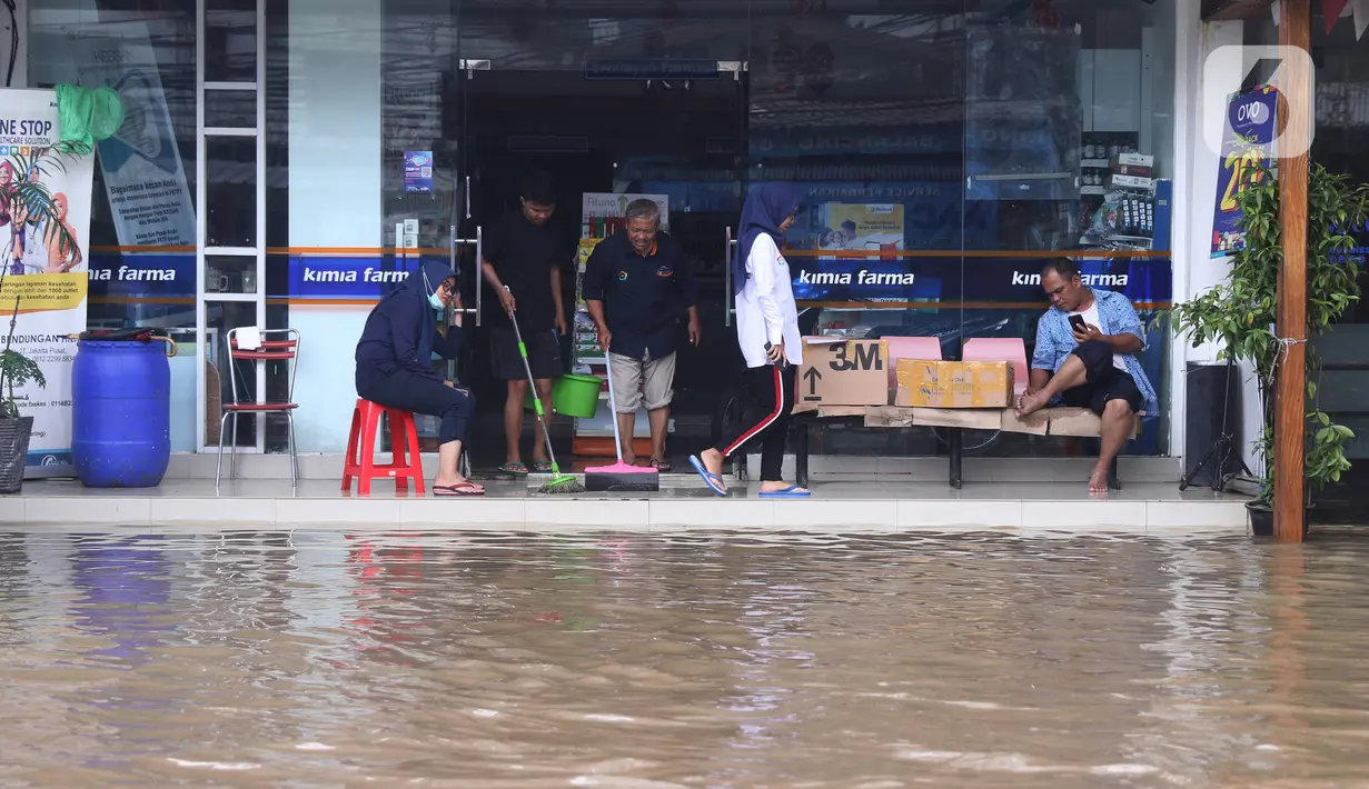 FOTO: Kawasan Benhil Dikepung Banjir, Aktivitas Ekonomi Lumpuh - Foto Liputan6.com