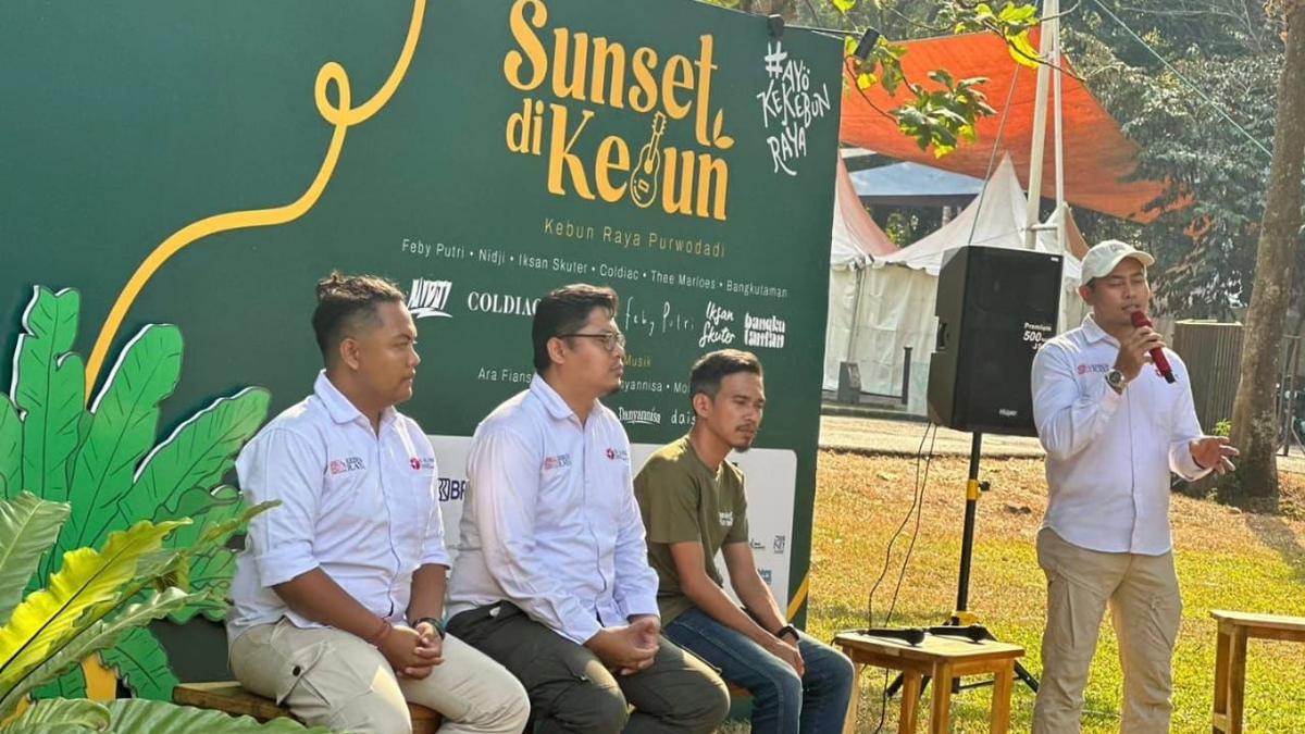 Sunset di Kebun Raya, Ketika Konservasi Alam Digaungkan Lewat Konser Musik