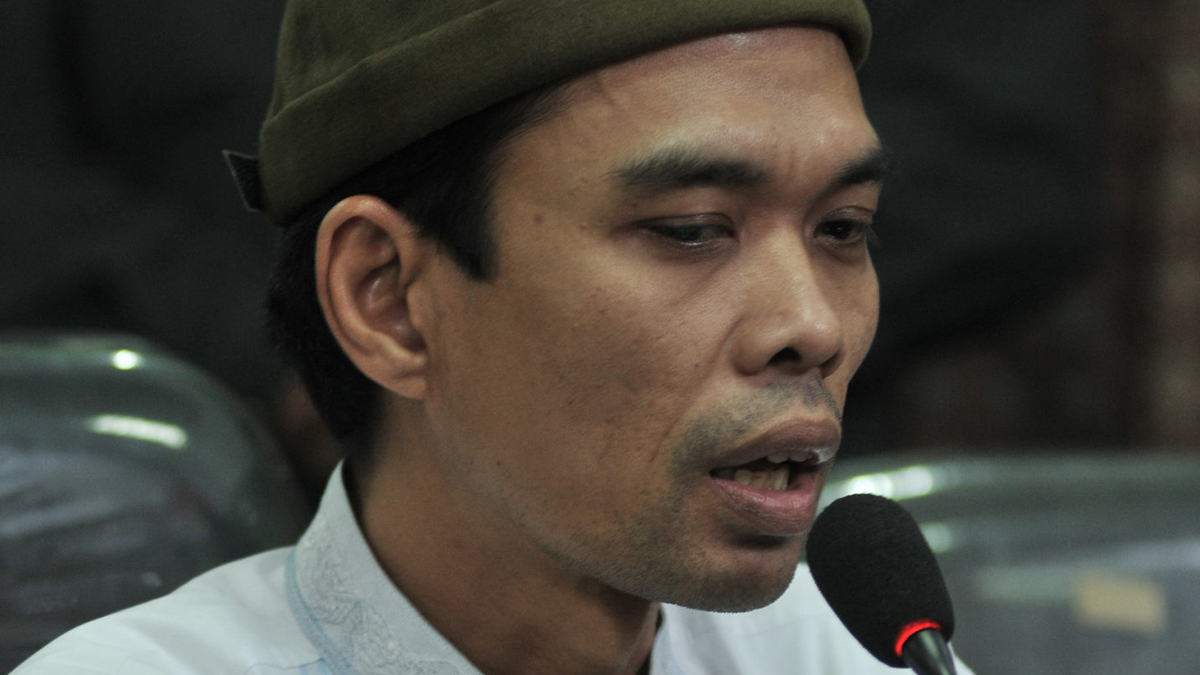 Ustaz Abdul Somad Dan 6 Fakta Menarik Sang Ulama Showbiz