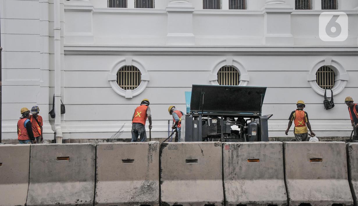FOTO: Progres Revitalisasi Pedestrian Kota Tua - Foto Liputan6.com