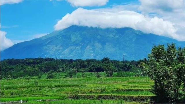 Gunung Merbabu Kembali Buka 2 Jalur Pendakian, Simak Persyaratannya ...