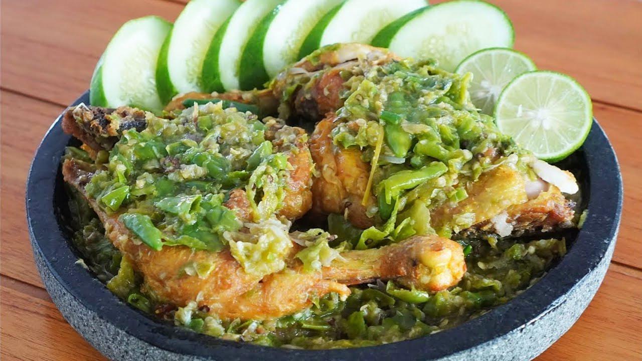 10 Resep Ayam Cabe Ijo Pedas Nendang, Rahasia Chef Rumahan Bikin Lidah ...