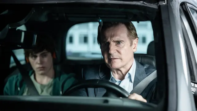 Liam Neeson Hadapi Teror Bom Misterius Pada Film Laga Retribution (2023 ...