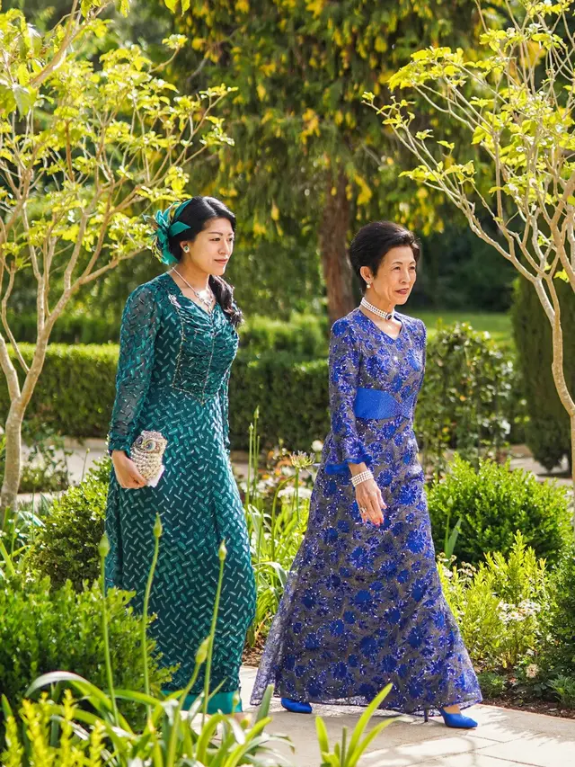 8 Potret Tamu Royal Wedding Yordania 'Bertabur' Bangsawan, Ada Kate ...