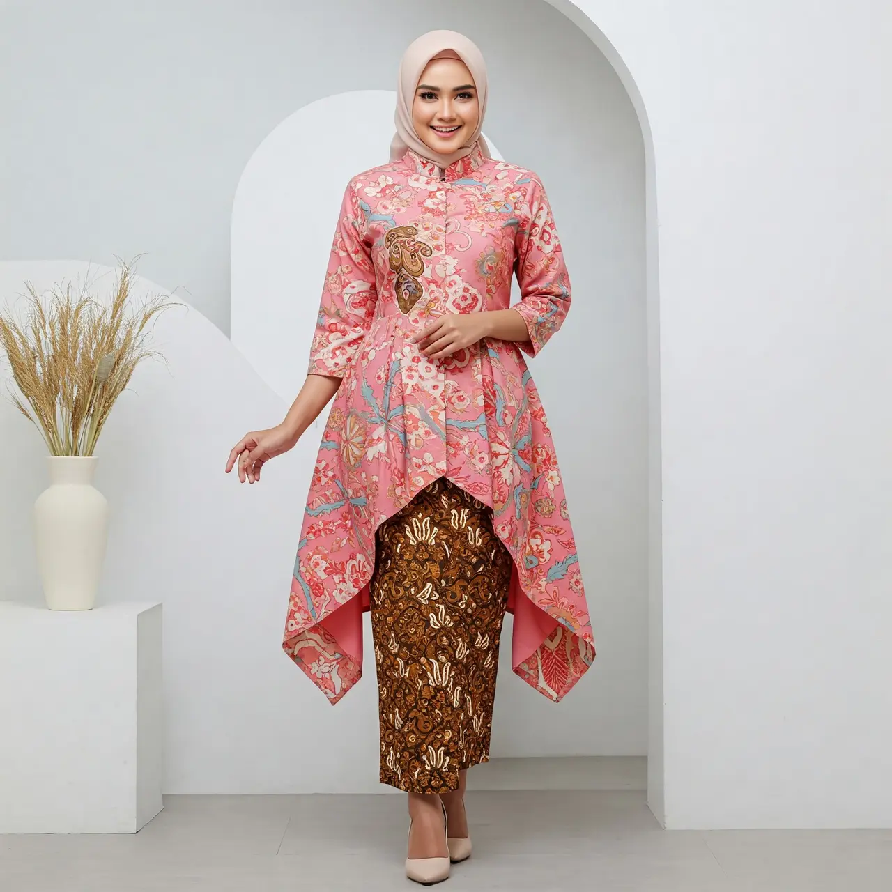 8 Model Kebaya Modern Hijab Anak Muda 2025: Tampil Anggun dengan ...