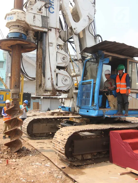 FOTO: Resmi, Groundbreaking Gedung Baru RS EMC Tangerang - Foto ...