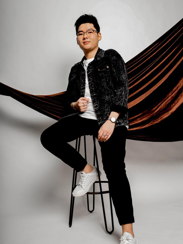 Brian J Lovell Angkat Kisah Hubungan Rumit Temannya di Debut Single ...