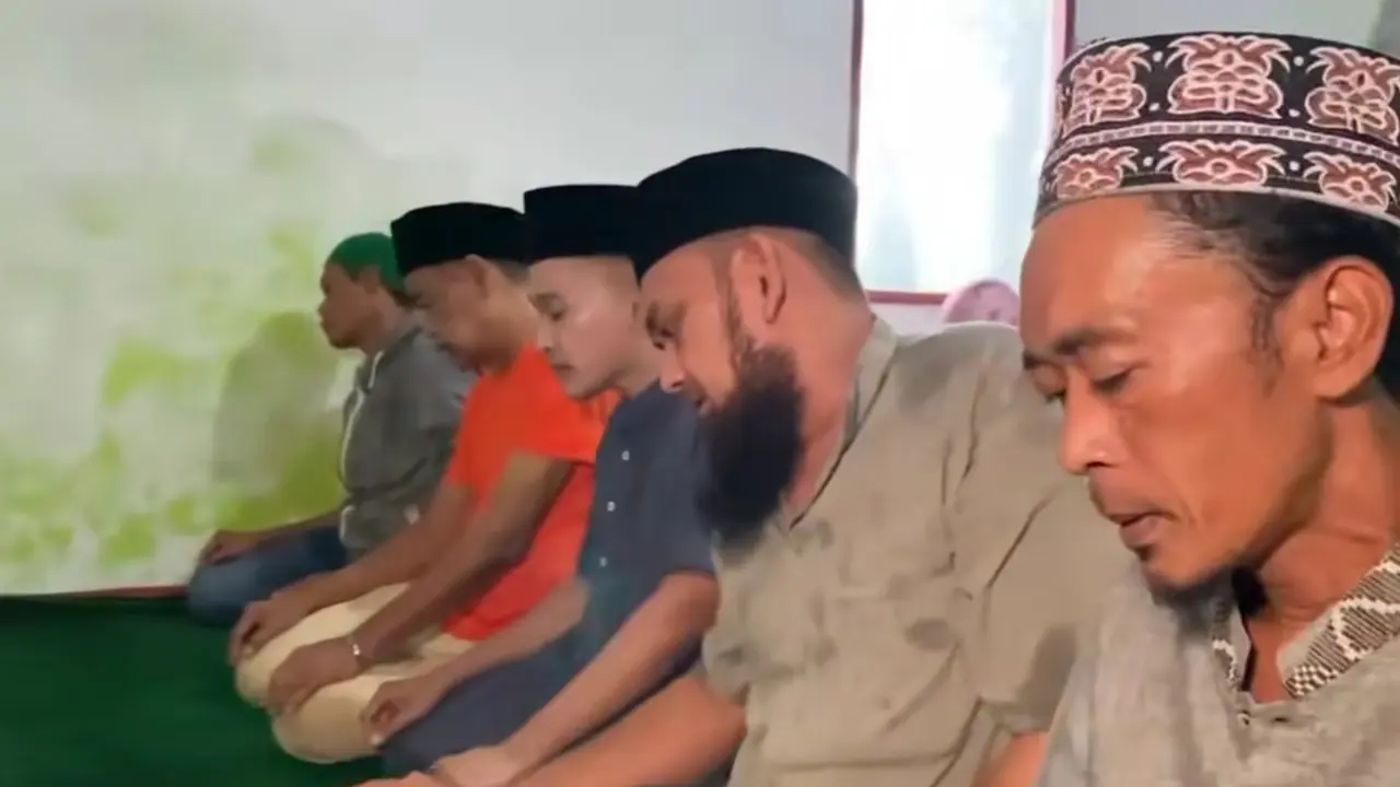 7 Potret Ruben Onsu Kunjungi Musala yang Dibangunnya, Akhirnya Bisa Salat Jamaah - Hot Liputan6.com