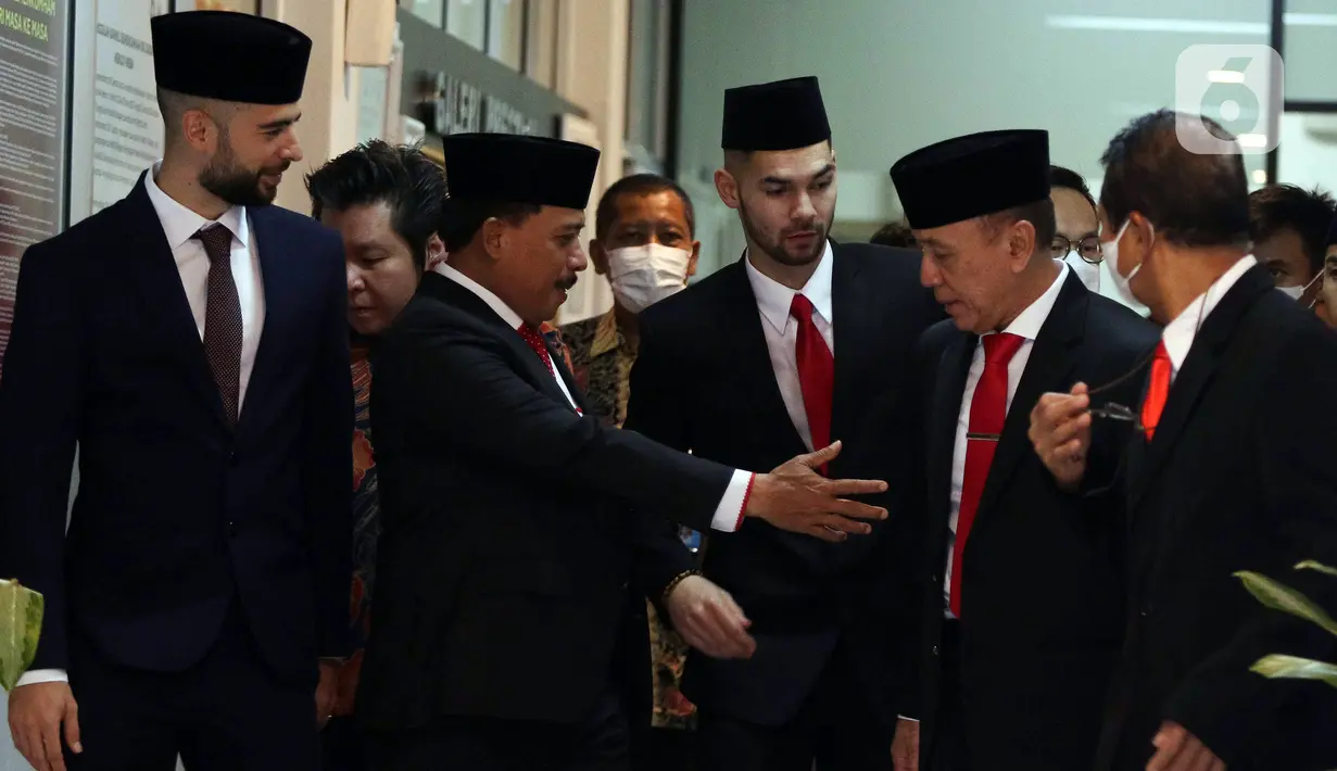 Momen Sandy Walsh dan Jordi Amat Resmi Jadi WNI - Foto Liputan6.com