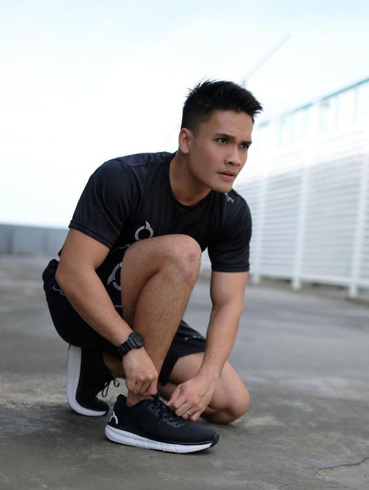 Resmi Jadi Ayah, Randy Pangalila Sempat Stress - Photo Fimela.com