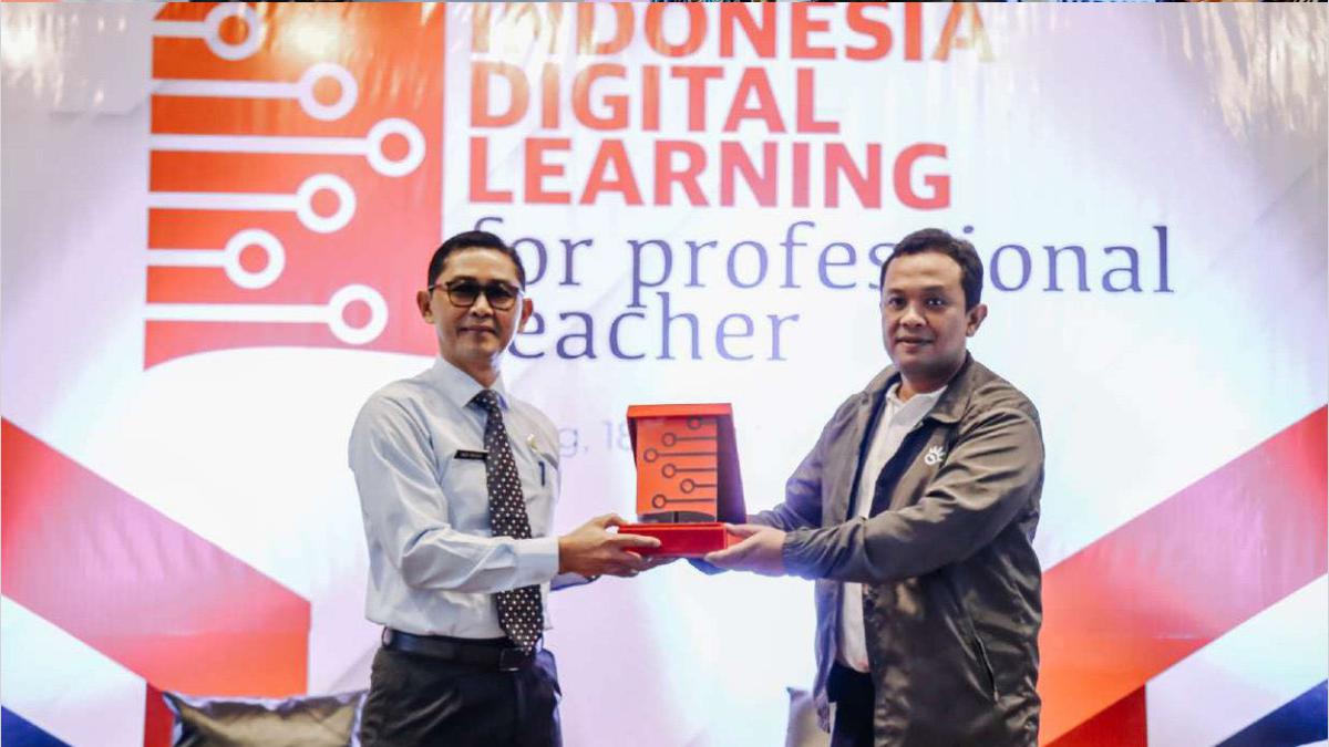 Telkom Gelar Program Indonesia Digital ke-19 untuk Para Guru - Bisnis ...