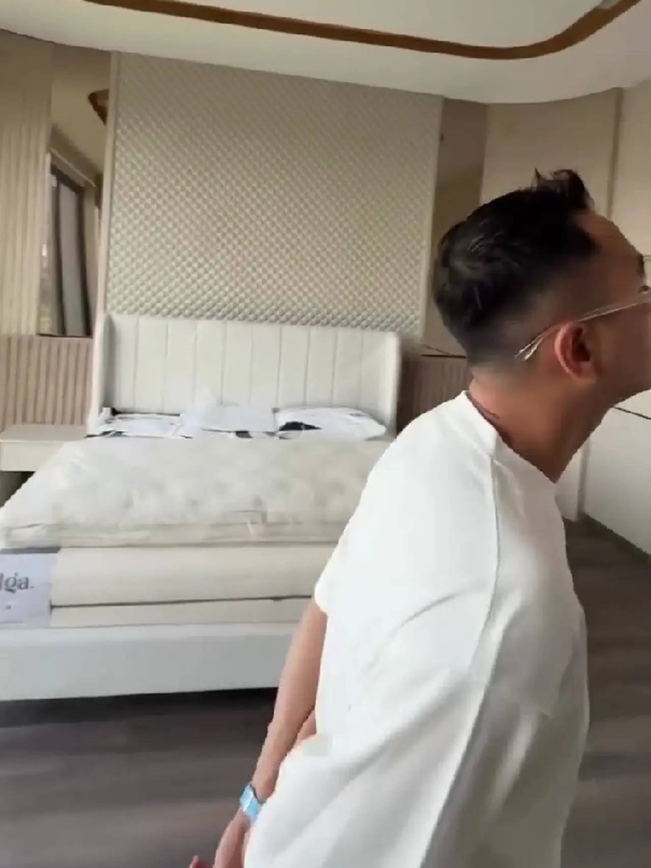 6 Potret Rumah Baru Raffi Ahmad dan Nagita Slavina di BSD City Tangerang, Megah Bak Istana - Hot ...