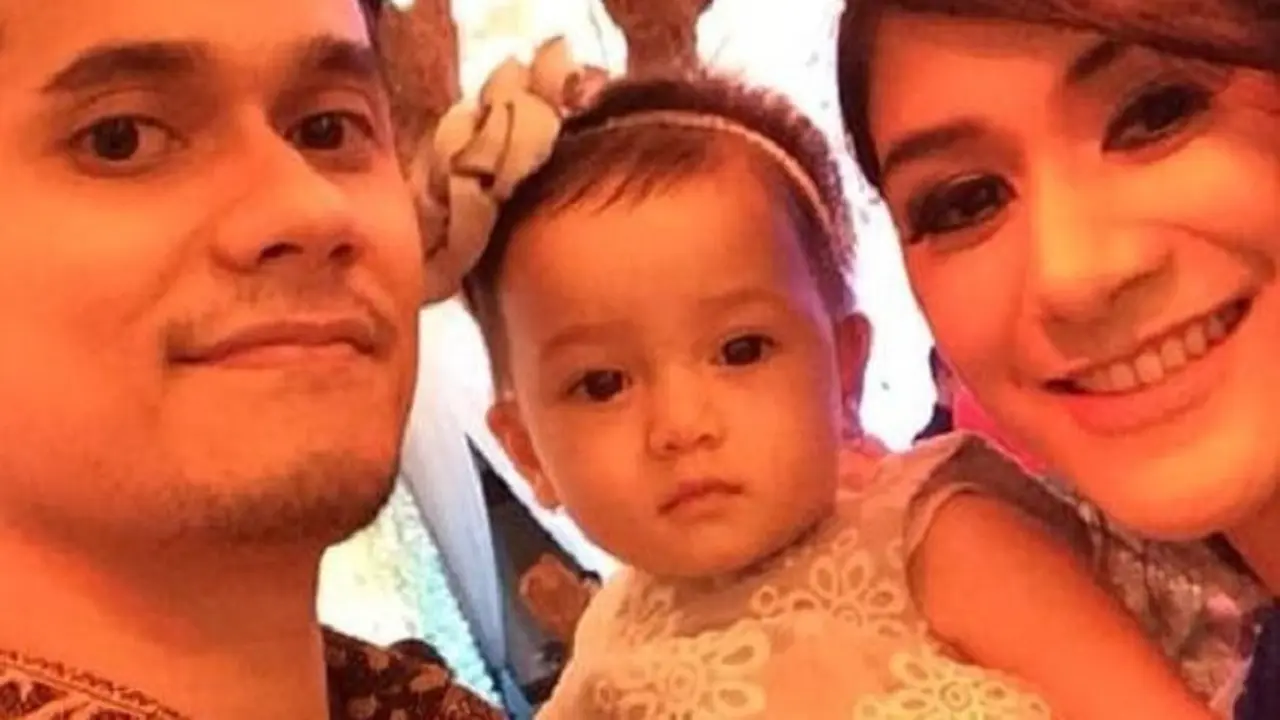 6 Potret Ferdi Ali Bintang Mega Series Suara Hati Nur Bareng Keluarga ...