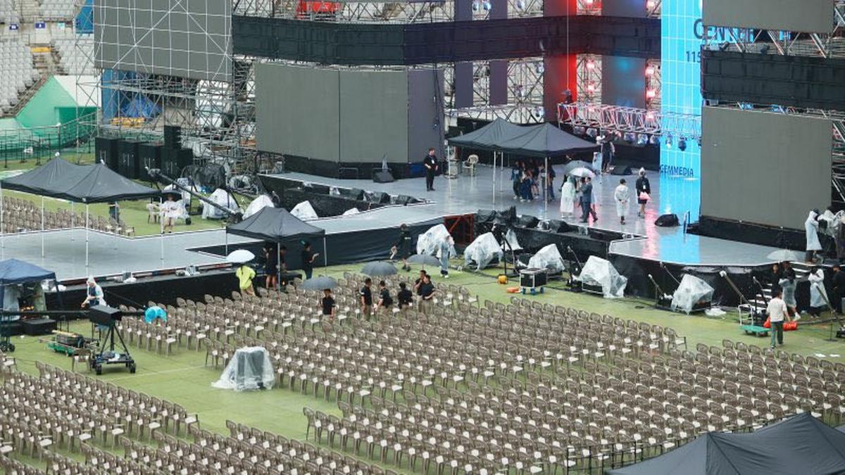 19 Bintang Kpop Termasuk New Jeans hingga NCT Tampil di Konser Penutup ...