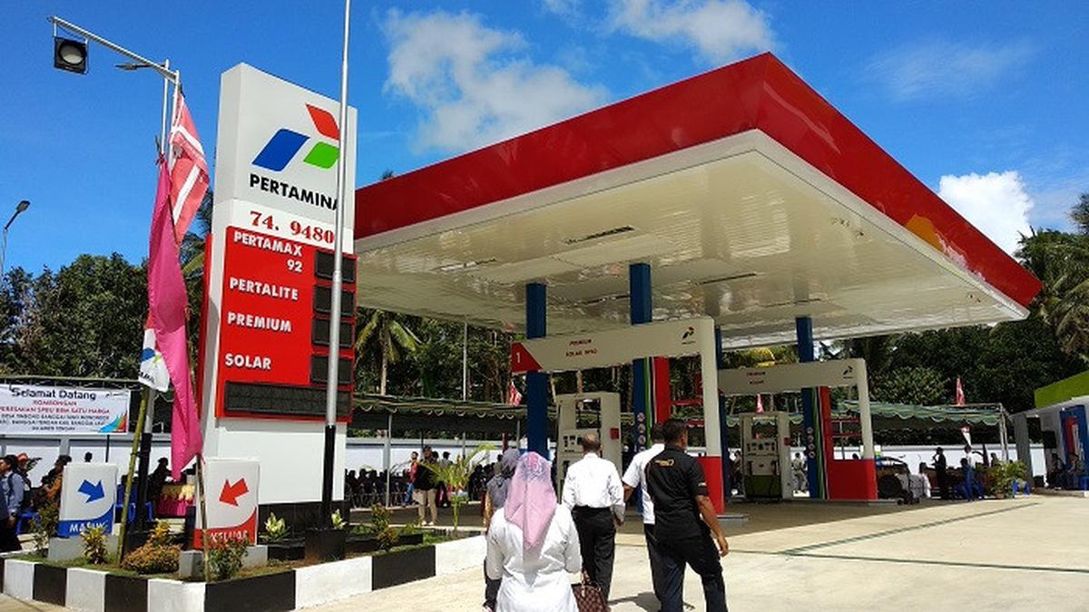 Wujudkan BBM Satu Harga, Pertamina Bangun 9 SPBU di Sulawesi - Bisnis ...