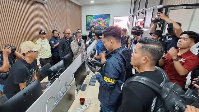 7 Fakta Terkait Polisi Tangkap Karyawan Komdigi, Terlibat Kasus Judi Online - News Liputan6.com