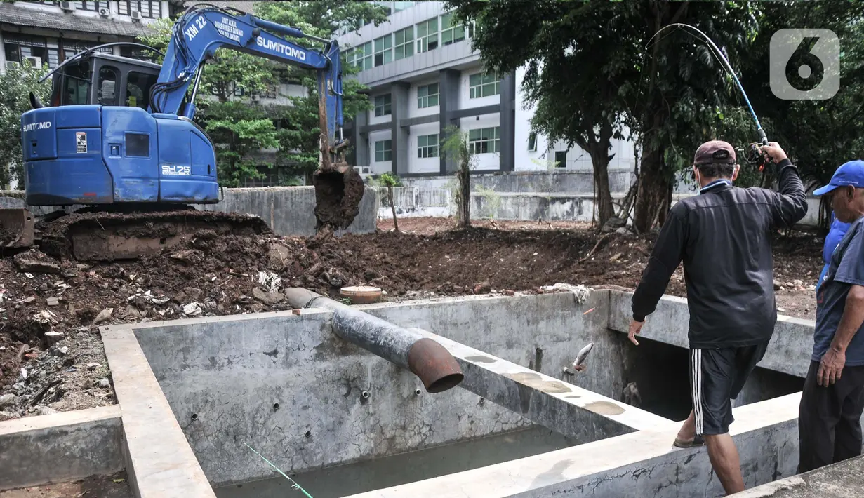 Pembangunan Embung Cempaka Putih - Foto Liputan6.com
