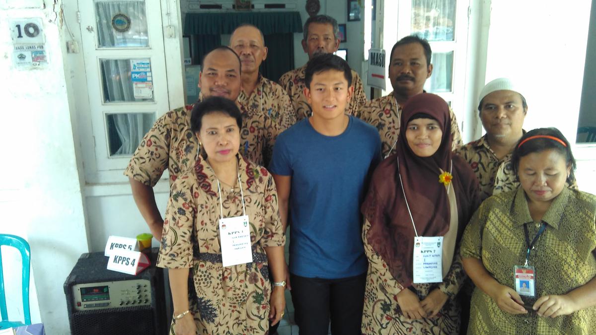 Ketika Rio Haryanto Gunakan Hak Suaranya dalam Pemilukada