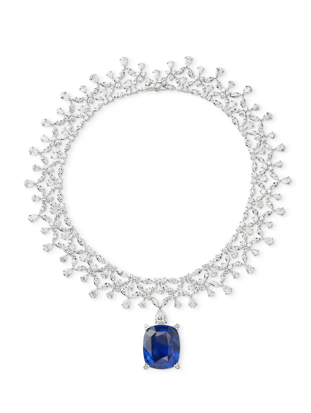 10 Potret Detail Koleksi Red Carpet Chopard yang Bakal Dipakai aespa di ...