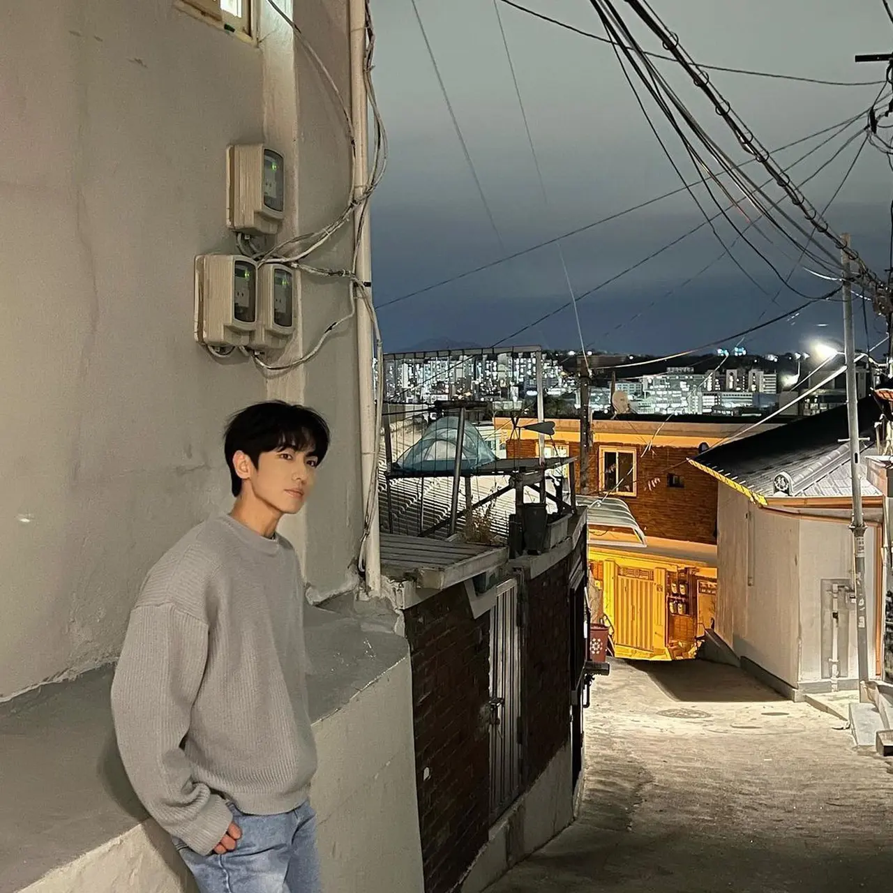 Potret Aktor Lee Ji Han yang Jadi Korban Meninggal di Itaewon, Sempat ...