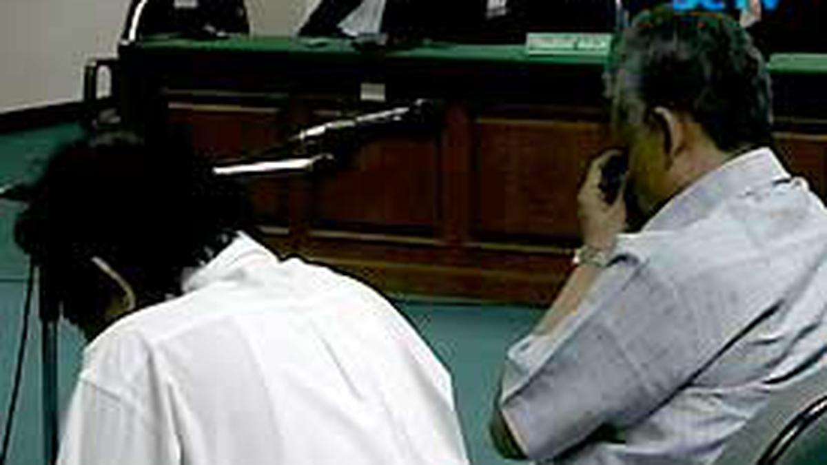 Mantan Dubes Singapura Divonis Tiga Tahun - News Liputan6.com