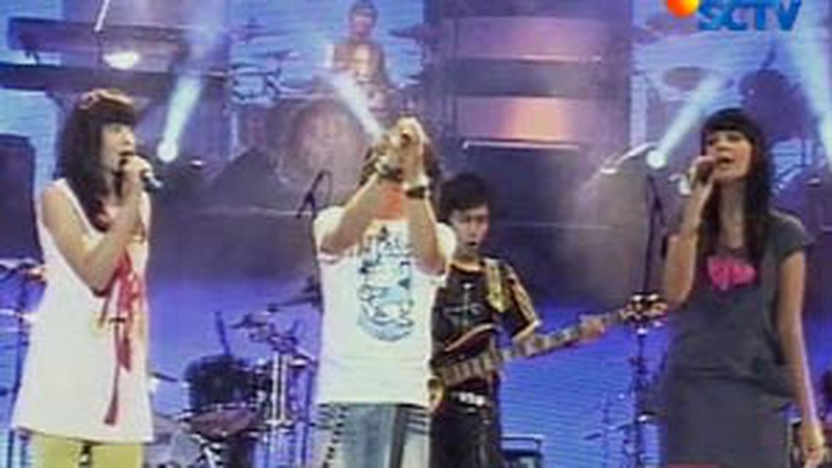 Shireen Tampil Santai - ShowBiz Liputan6.com