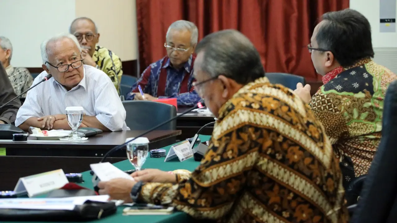 Profil Hasjim Djalal, Diplomat Senior dan Pakar Hukum Laut Indonesia yang Meninggal Dunia - Hot ...