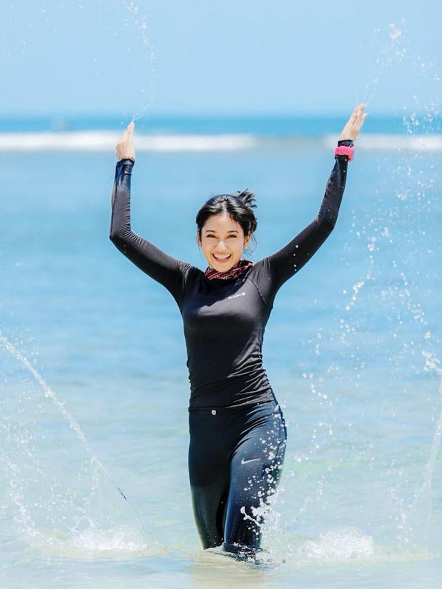 7 Pesona Claresta Taufan, Atlet Karate yang Kini Kian Populer di Layar ...