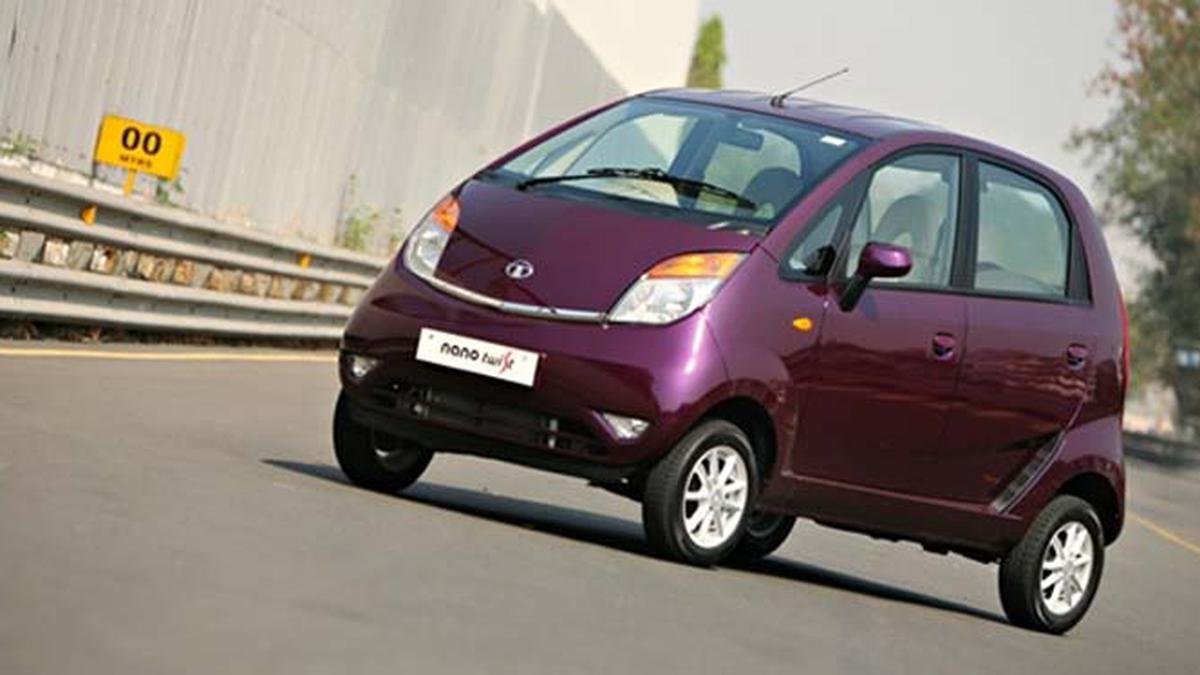 Duel Pasaran Mobil Kecil: Suzuki Maruti vs Tata Nano - Otomotif ...