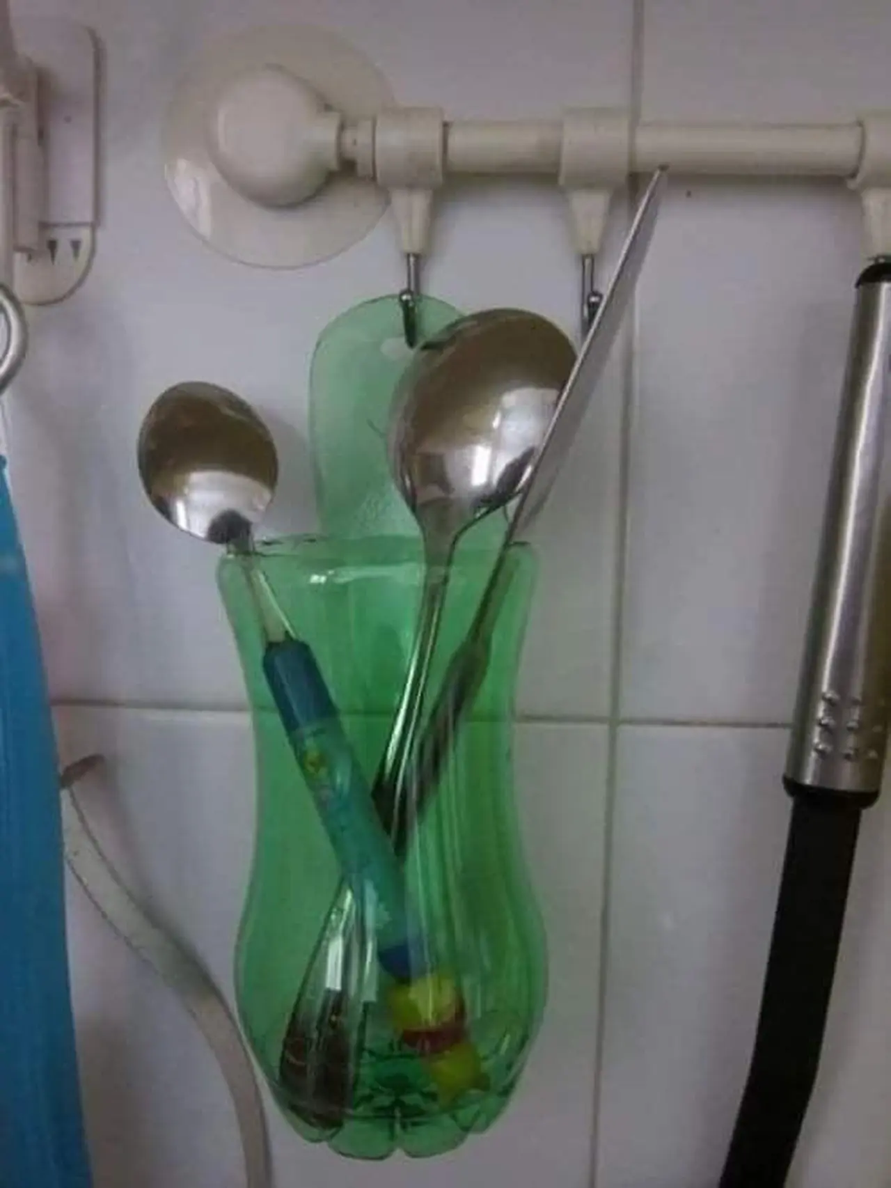 7 Kreasi Perabot Rumah dari Botol Plastik Ini Idenya Anti Mainstream ...