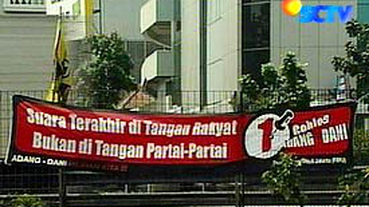 Perang Spanduk Cagub DKI